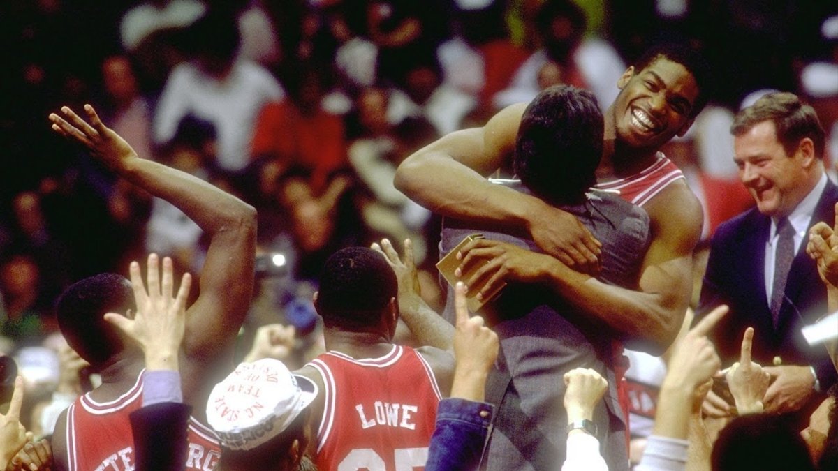 The Biggest Upsets in Vintage March Madness History (80’s-90’s) – SNAG